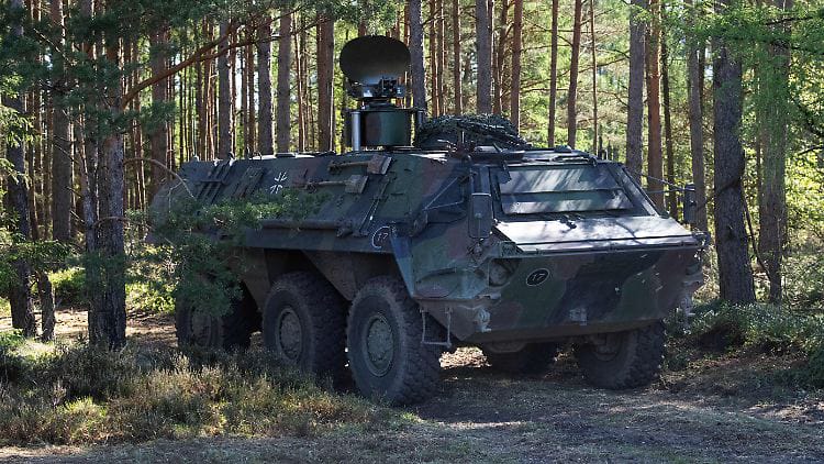 German Bundestag calls for supply of Fuchs armoured vehicles to Ukraine ...