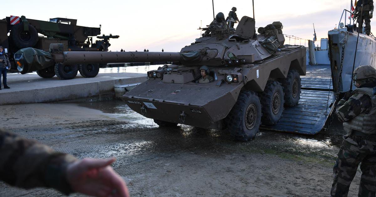 French Defence Minister Announces Arrival of First Amx-10 RC Wheeled ...