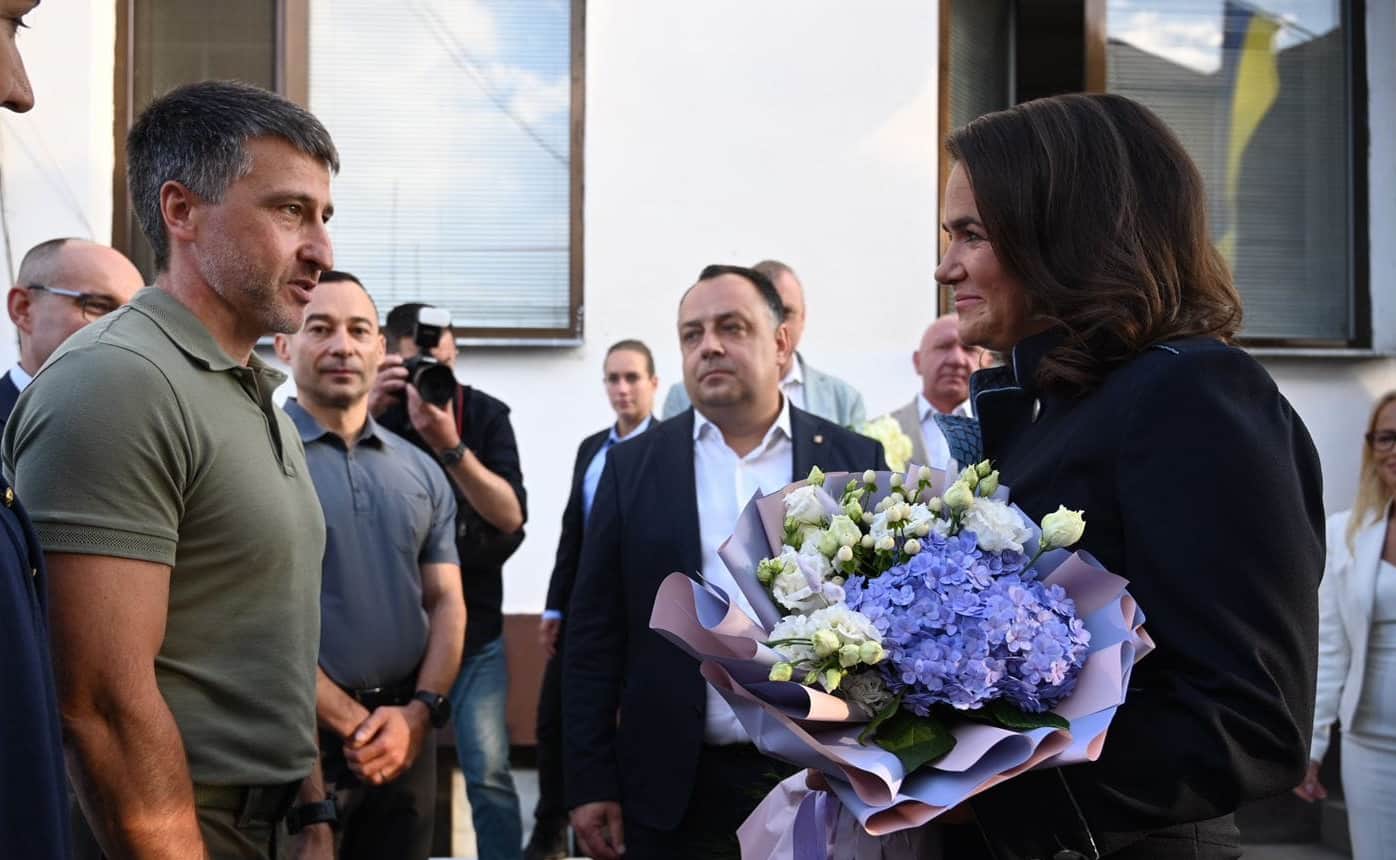 Hungarian President Katalin Novák Arrives in Zakarpattia | European Pravda