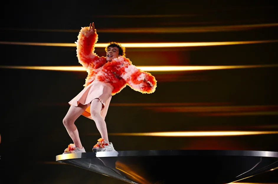 У Швейцарії на референдумі підтримали держфінансування для проведення ...