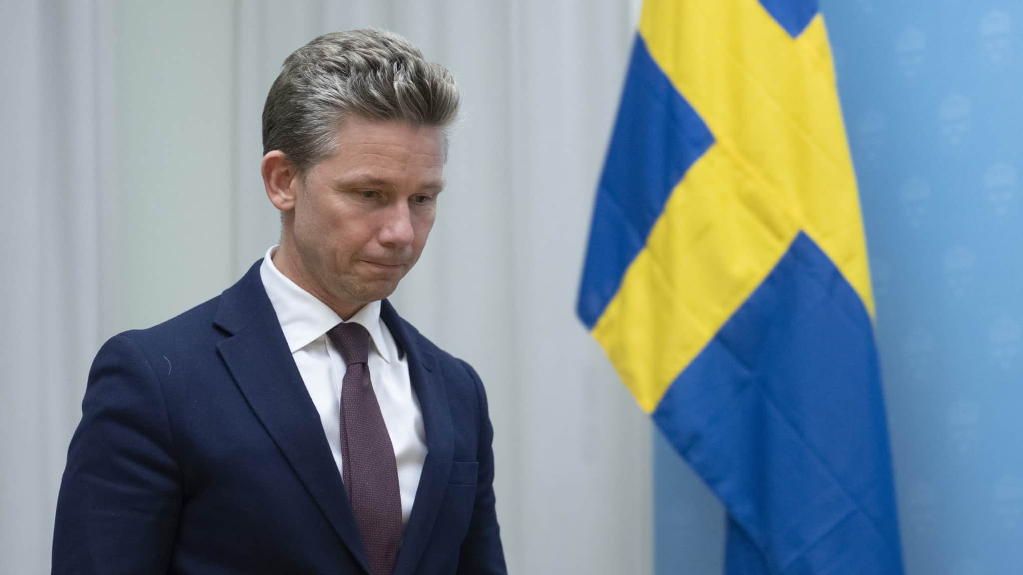 У Швеції кажуть про складну ситуацію з боєприпасами для себе і для ...
