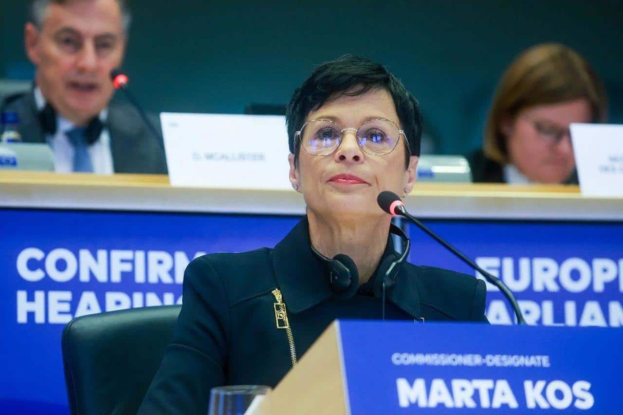 EU commissioner expects Ukraine to have opened all negotiating clusters ...