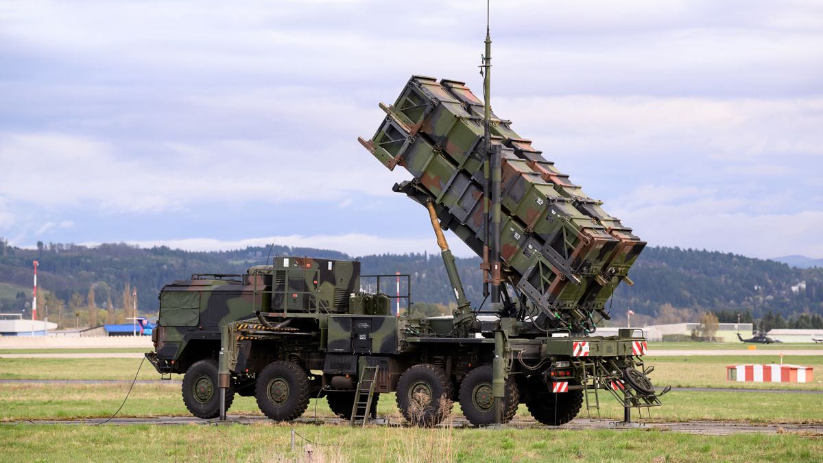 Germany to start searching for available Patriot air defence systems ...
