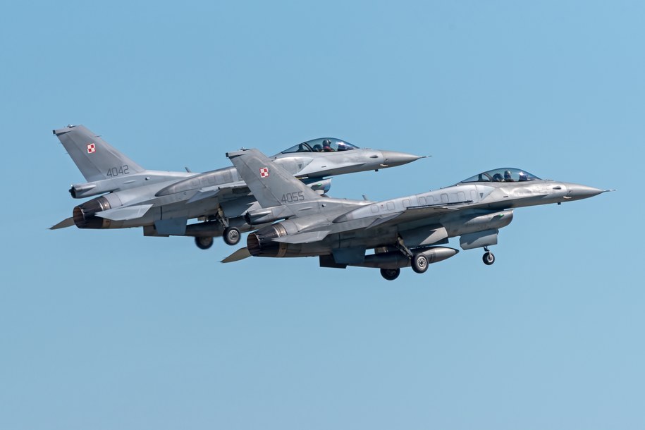 Polish aircraft scrambled during Russian attack on Lutsk and Zhytomyr ...