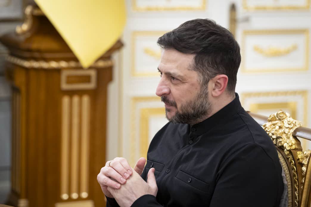 Zelenskyy discusses UAE meetings and joint defence capabilities with ...
