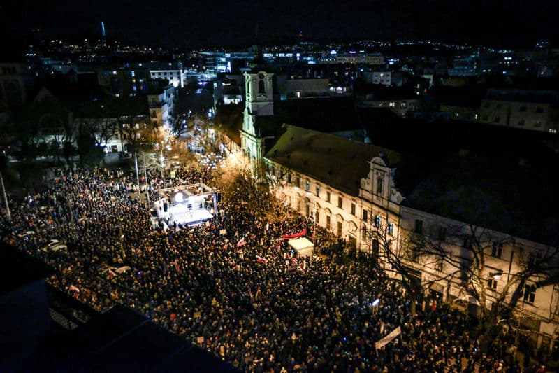 Slovakia witnesses massive protests against Fico government, with ...